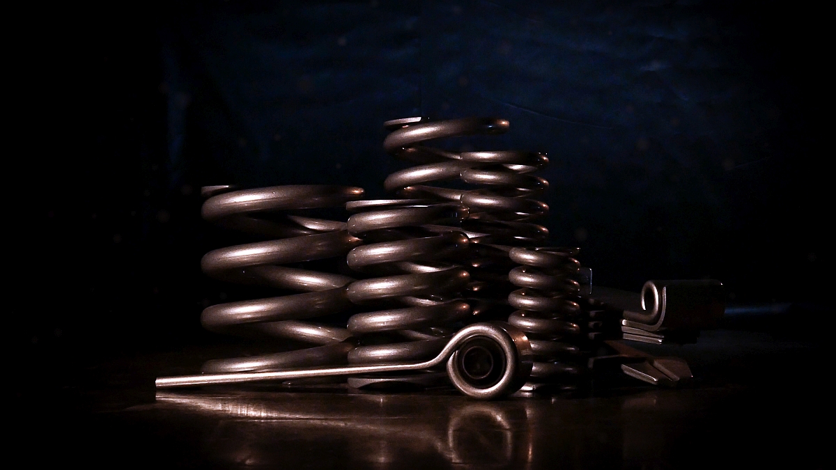 Stahlfedern für Eisenbahn-Rollmaterial | Schubarth+Co AG